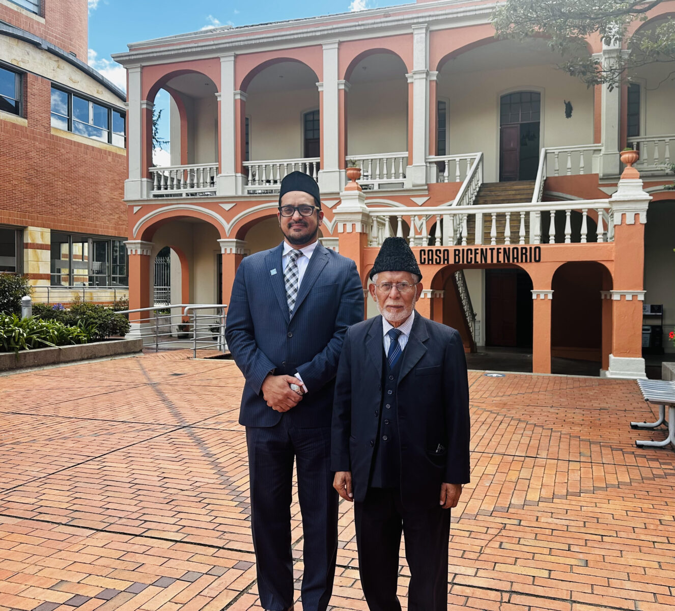 Ahmadiyya Muslim Community Headlines Historic International Conference ...